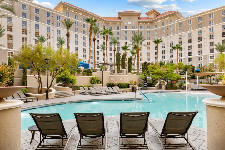 A Luxury 3 Bedroom Suite In A Beautiful Resort!! - Las Vegas