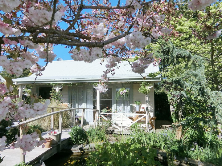 Keiko's Cottages - Sakura Cottage - Te Anau