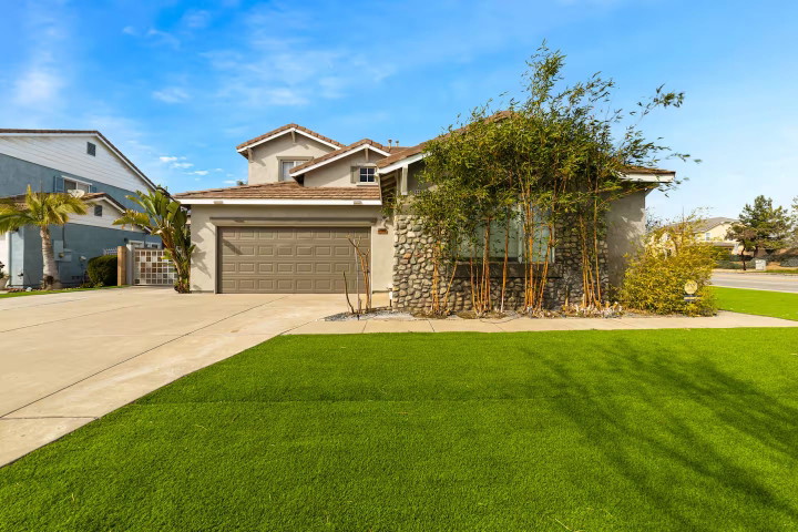 3000sf Sweet Home｜central Rancho｜massage Chair - Fontana, CA