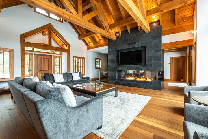 Grand Foret Villa | Hot Tub + 5 Acres + Pool Table - Mont-Tremblant