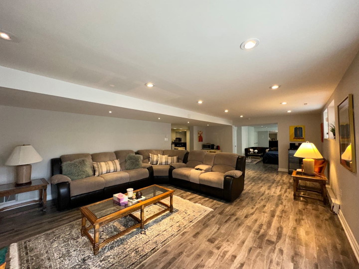 Luxury Private Guest Suite At Prime Location - Toronto