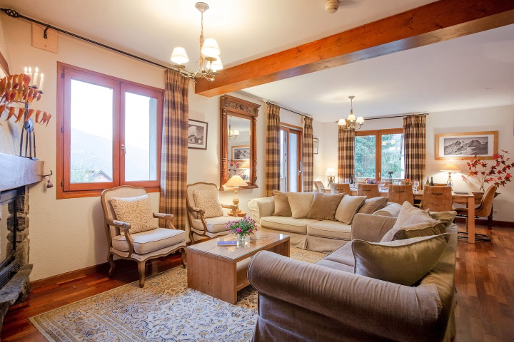 4&nbsp;Chambres Avec Salles De Bain Privatives&nbsp;: Lumière Naturelle Magnifiquement éLégante - Vaujany