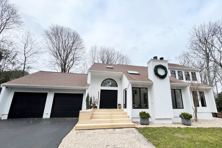 Rivazi Home | Boutique Retreat In Port Jefferson - Stony Brook