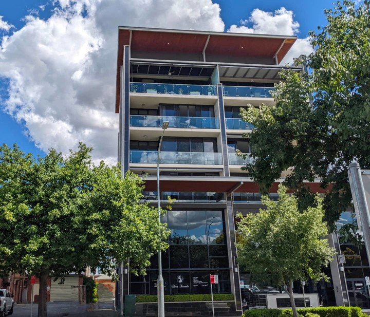 Location Location Location: Quiet 2 Br Retreat - Albury