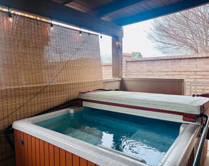 Low Clean Fee*hot Tub*gated Parkg*downtown - Albuquerque, NM