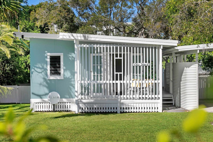 The Point Arkwright Bungalow - Coolum Beach