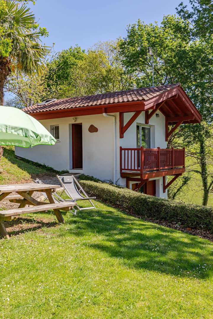 Au Coeur Du Pays Basque à Macaye, 30 Mn Des Plages - Cambo-les-Bains