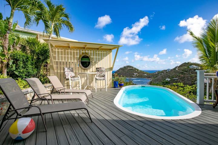 4 Bed/4 Bath. Pool/beautiful Ocean Views. Cruz Bay - Saint Thomas