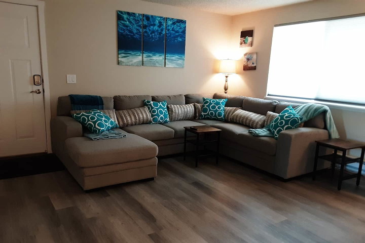 King Bed 2bdrm Carport W/d Long-term Jblm #D - Tacoma, WA