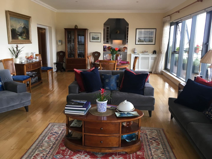 Penthouse Sleeps 6 Spectacular Views Of Dublin Bay - Bray
