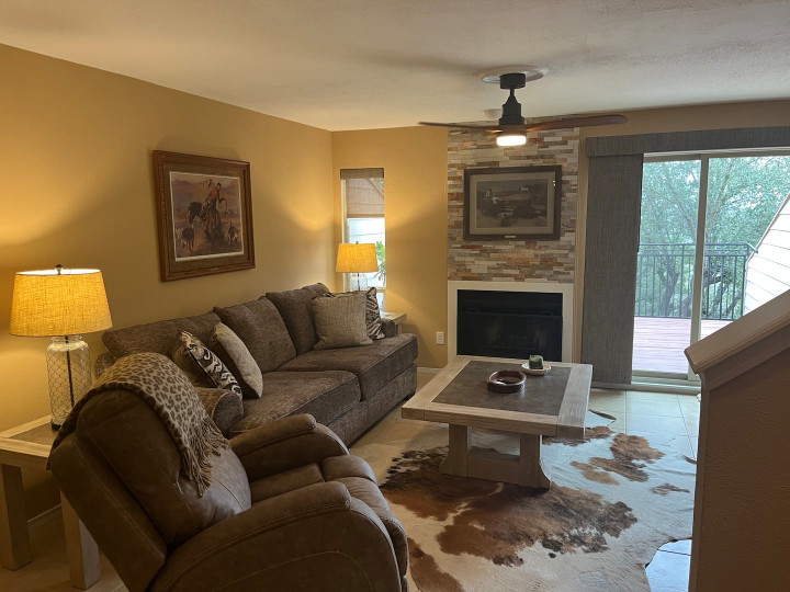 Horseshoe Bay Condo | Lake Lbj Views - Horseshoe Bay, TX