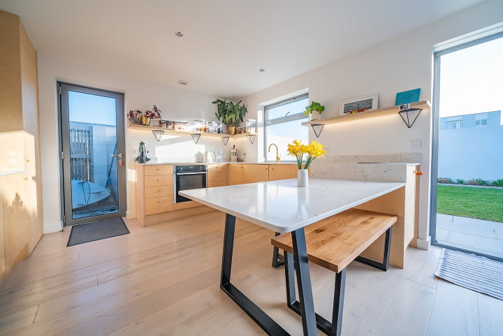 Beach House | Enclosed Garden | 2 Min To Sea - Selsey
