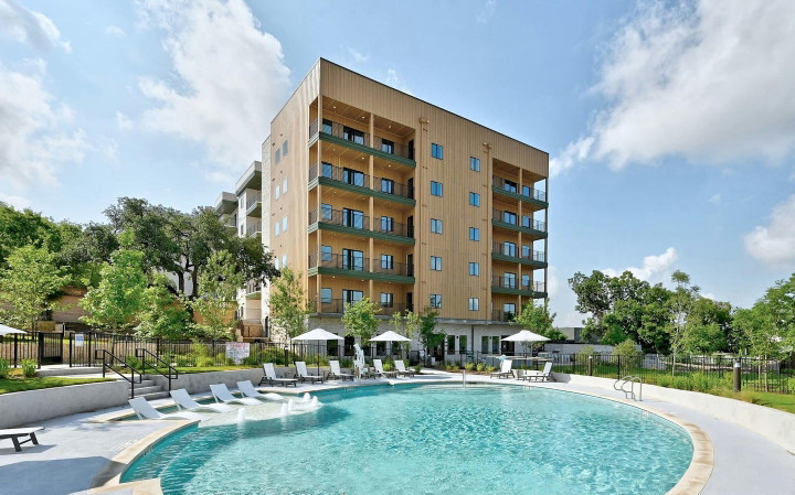 Resort Living On South Congress (5) - Austin, TX