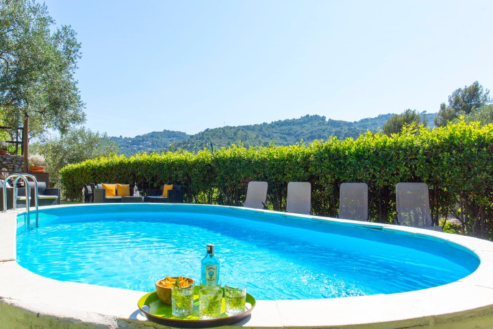 Villa In Agriturismo Con Piscina Privata - Imperia