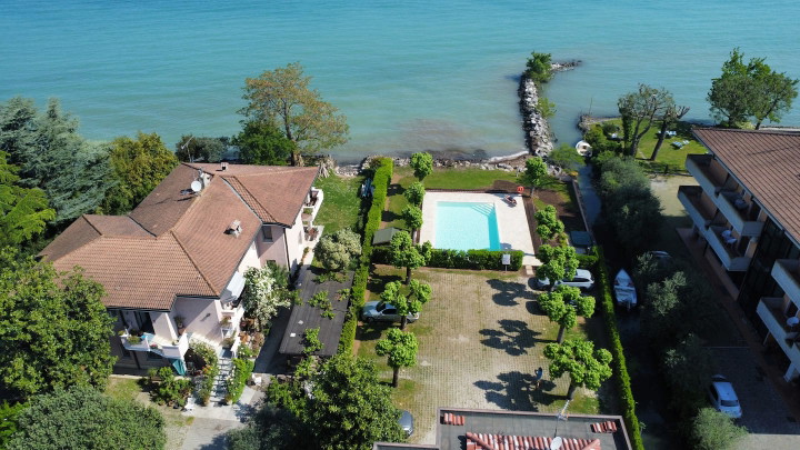 Timetofreedom Beautiful Location With Private Beach - Sirmione