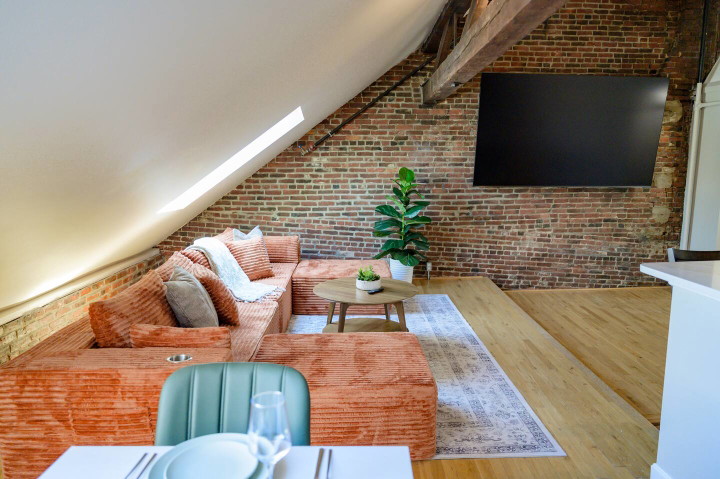 New & Modern 2bd, Market Street Inn At Downtown - Portsmouth, NH