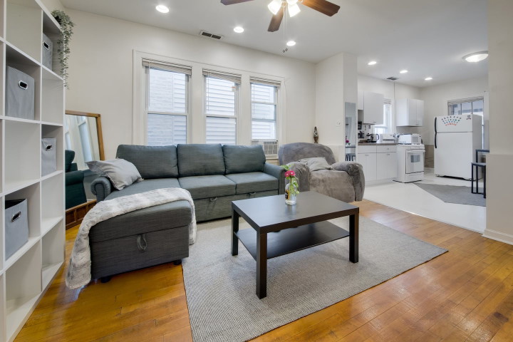 Charmant Appartement Historique De 2&nbsp;Chambres à Chicago Avec Patio Et Wi-fi - Chicago, IL