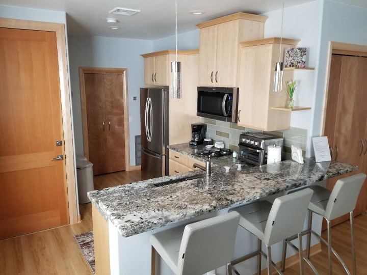 Beautiful Basement Bungalow - Glendale, AZ