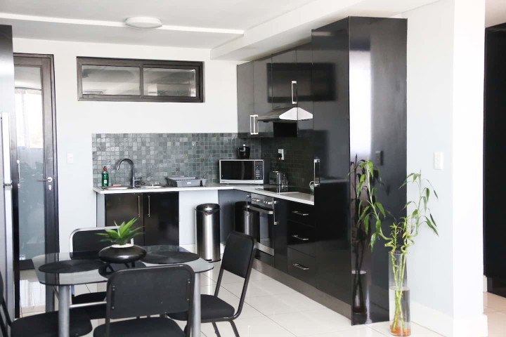 Beautifully Furnished, In The Heart Of Windhoek! - Namibia