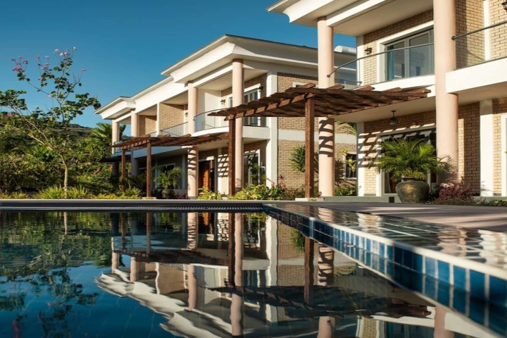 Villa éLégante ~ Au Sommet D'une Colline ~ Plage à 5&nbsp;Min ~ Piscine ~ Wi-fi ~ Climatisation - Seychelles