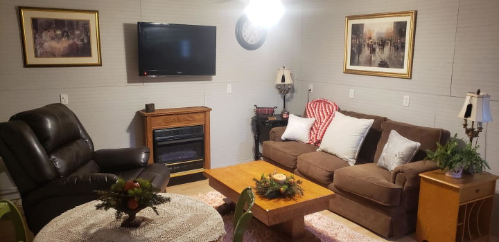 The Mackenzie Studio Apartment - Ohio