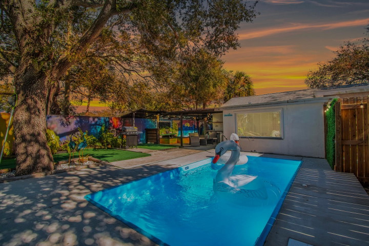 Pool |Bbq| 10 Min Drive To Clearwater Beach| 6ppl - Clearwater, FL