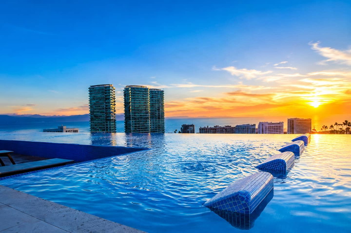 Zoho Rooftop Pool, Gym, Bbq, Beach, Ocean View, Family - Puerto Vallarta
