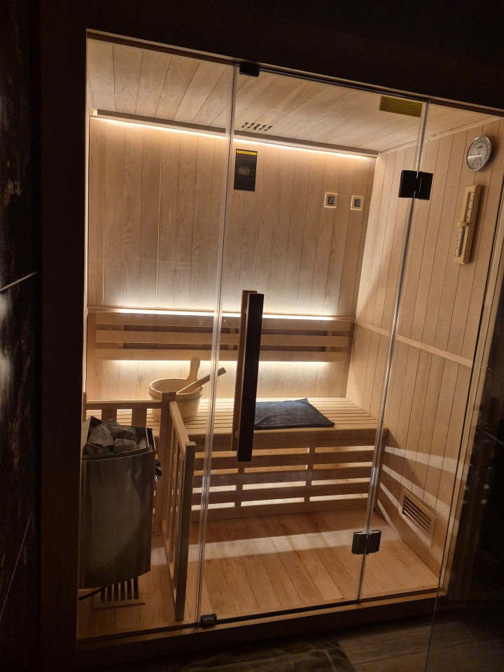 Séjour Cosy : Sauna, Jardin & Parking Privés - Saran