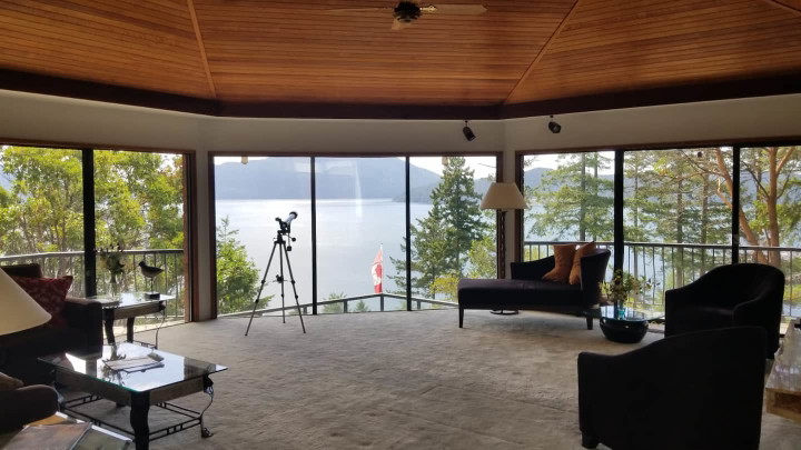 Gibsons Shangrila - Upper Floor - Sunshine Coast