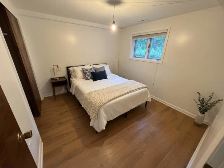 1bd Ithaca - Clean, Simple, Comfortable - Ithaca, NY