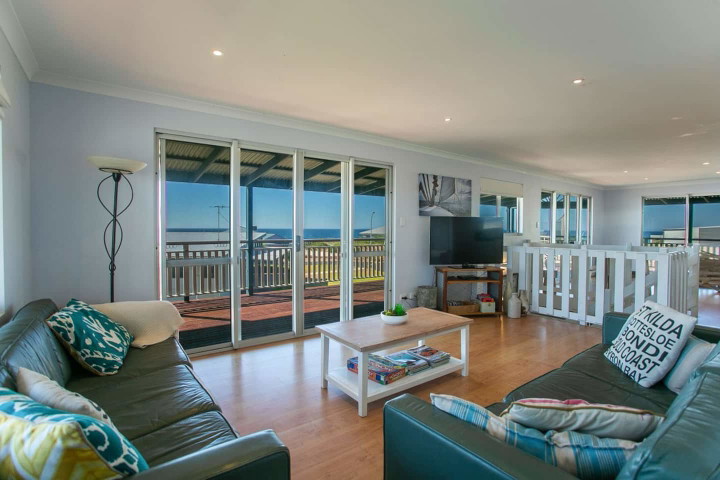 Peppy By The Sea - Bunbury