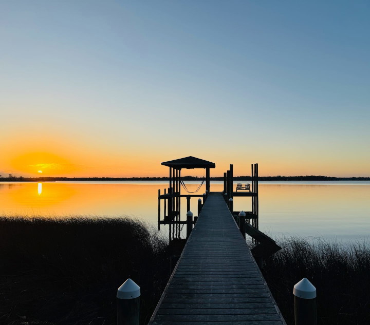 Blackwater Bay Private Retreat - Heated Pool - Milton, FL