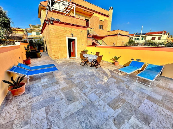 Port House - Fiumicino