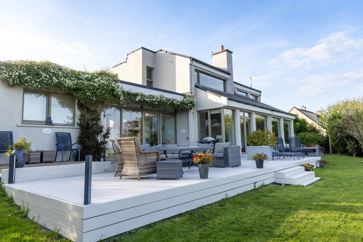 Spacious 6 Bed Home With Hot Tub - Sleeps 19 - アイルランド ウォーターフォード