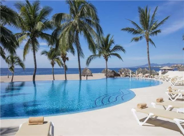 "Playa, Albercas Y Resort Sin Pagar Hotel" - Puerto Vallarta