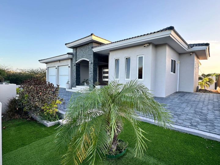 La Belle Maison - Curaçao