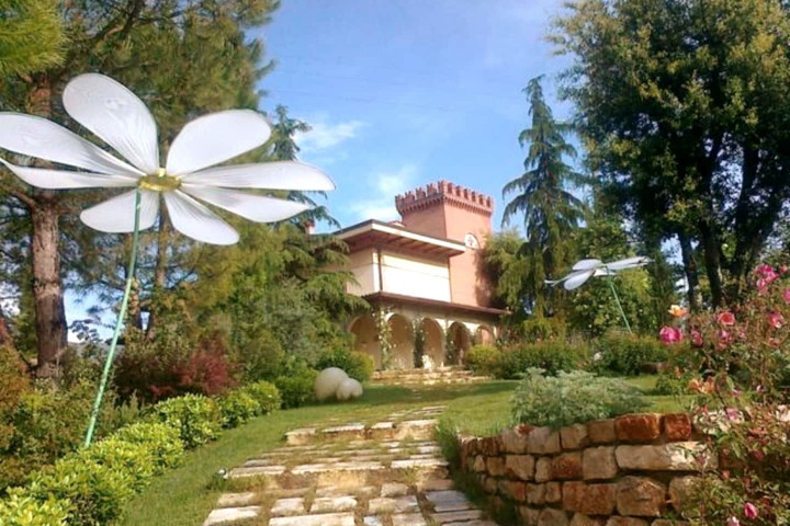 Romantic Attic With Garden And Wellness Shower - Teramo
