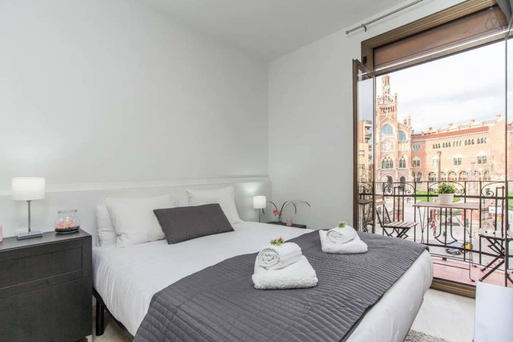 Gaudí Views- Suite With View On Hospital Sant Pau (Unesco Heritage) - Free Wifi - Barcelona