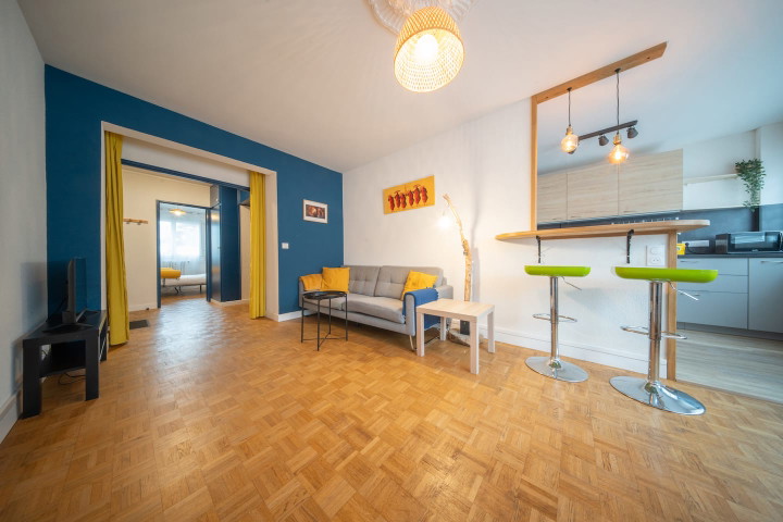 Le Carrefour Cosy | 4 Voyageurs | Parking Privé - Ibis Aéroport Bâle Mulhouse
