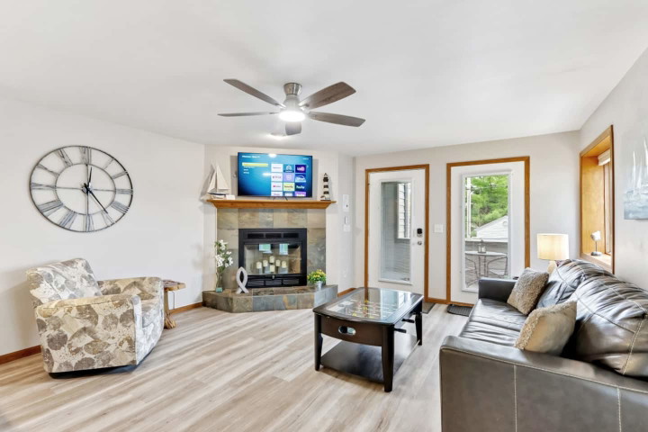Ground Floor At Lighthouse Cove - Lake Delton, WI