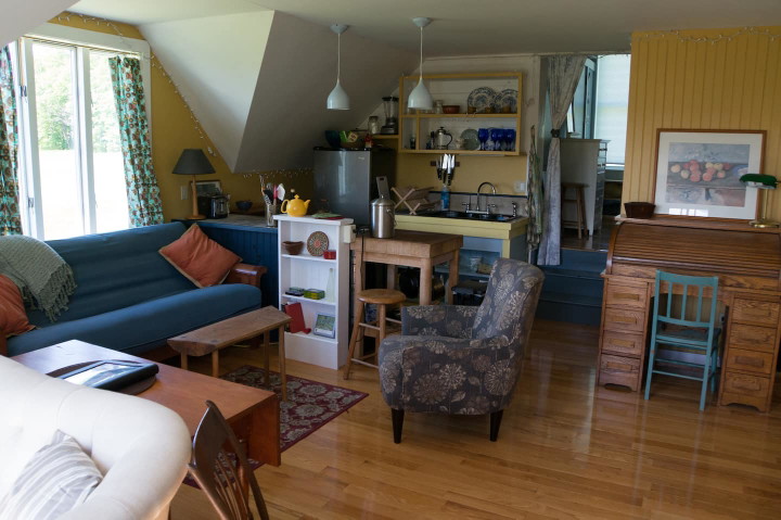 Private Hilltop Farm Apartment - Vermont