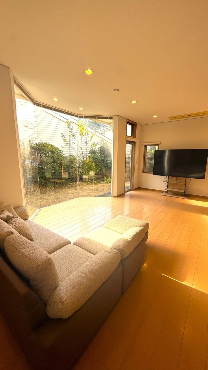 Spacious 180 ㎡ Private House/8 Minutes Walk From Kamakura Station/with Theater Room & Training Room/with Parking Lot - Kamakura