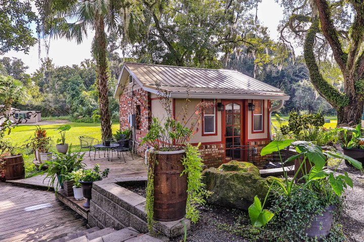 The Love Shack At The Cove - Inverness, FL