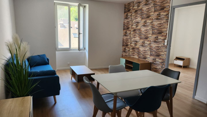 Bel Appartement 40m2 Avec Vue - Salins-les-Bains