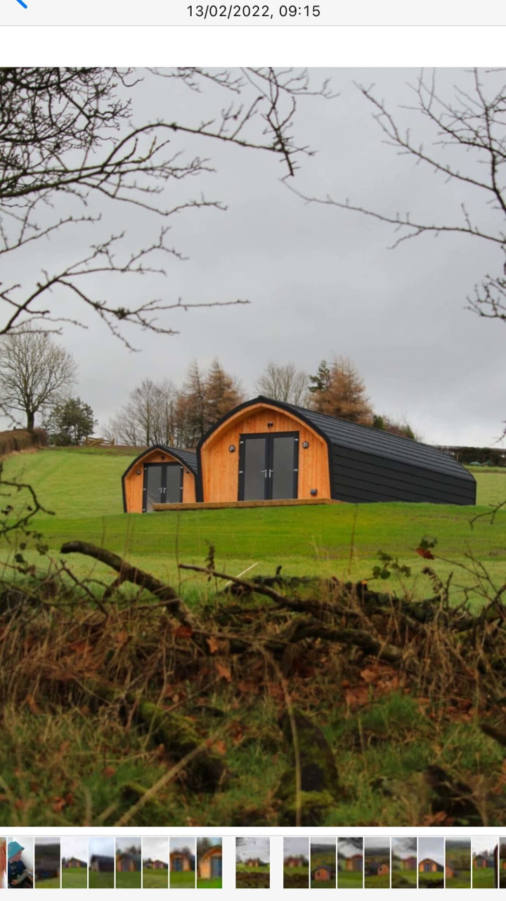 Fox's Den - Falkirk