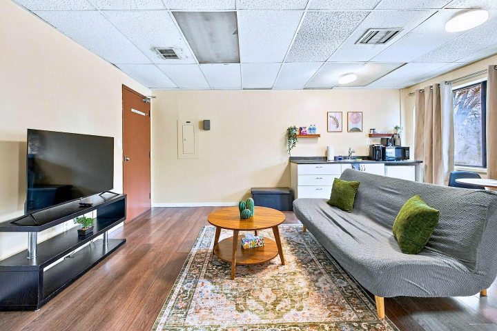 Modern Condo Near Chinatown Close To Little Italy - Gatineau
