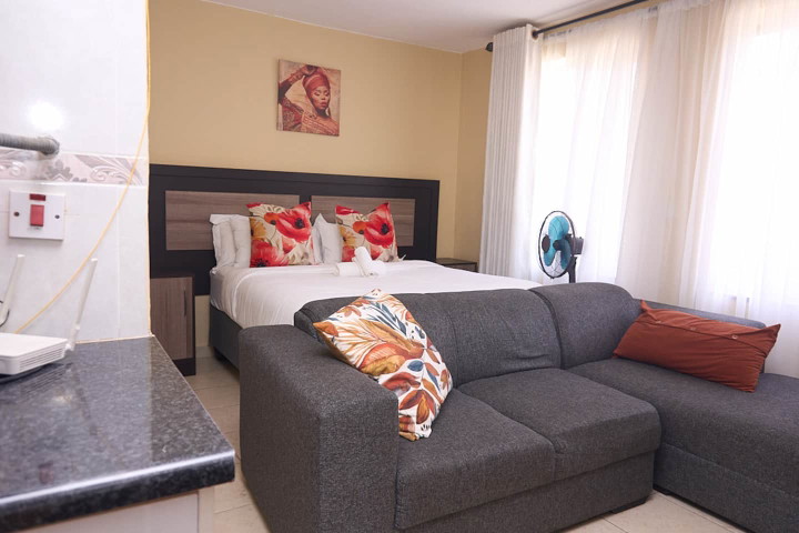 Luxe Studio Apartment | Avenues | Free Parking - Harare