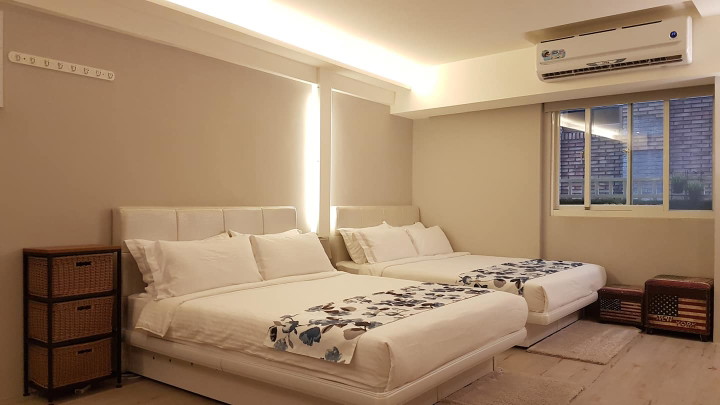 [Comfortable] 2-4 People Room, Elevator Building/washing Machine/dryer/wi-fi/ximen Station 5 Minutes Walk - 시즈 구