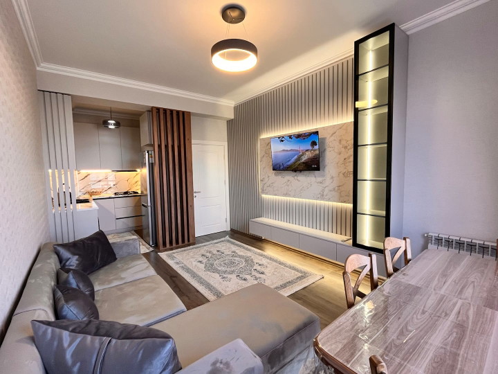 Modern & Elegant Apartment - Baku