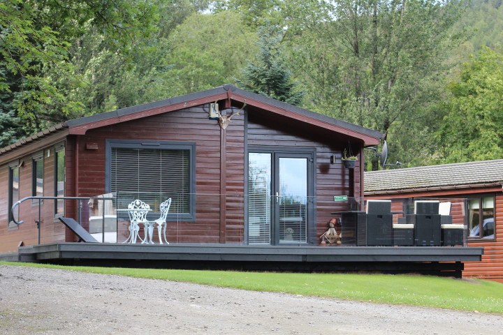 Self Catering Lodge On The Banks Of Loch Lomond. - Rowardennan